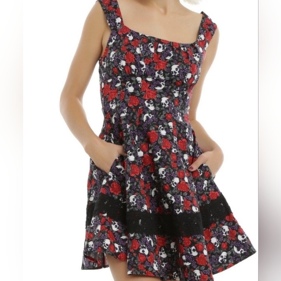 Hot Topic | Dresses | Hot Topic Skulls And Roses Fit And Flare Day Of ...